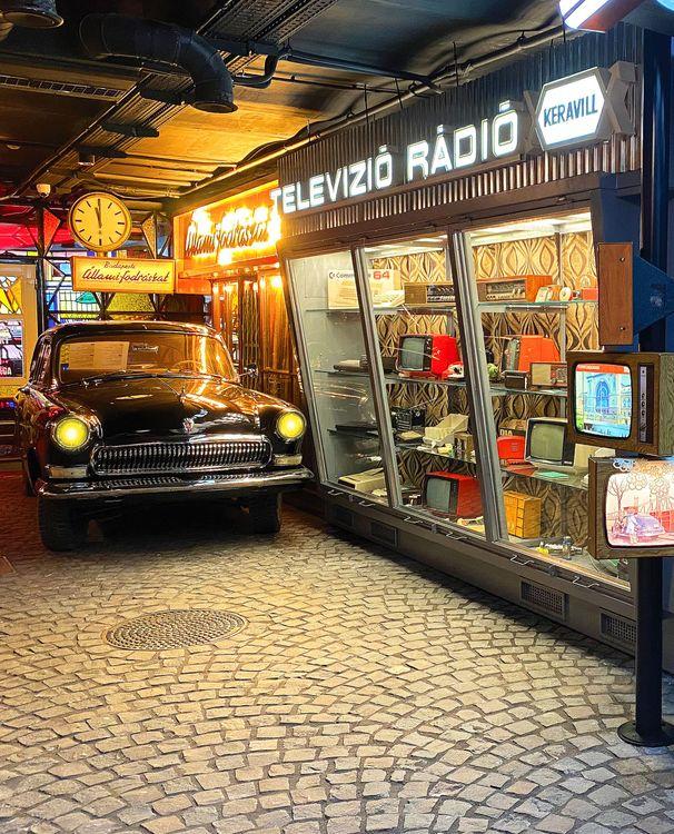 Budapest Retro Experience Centre